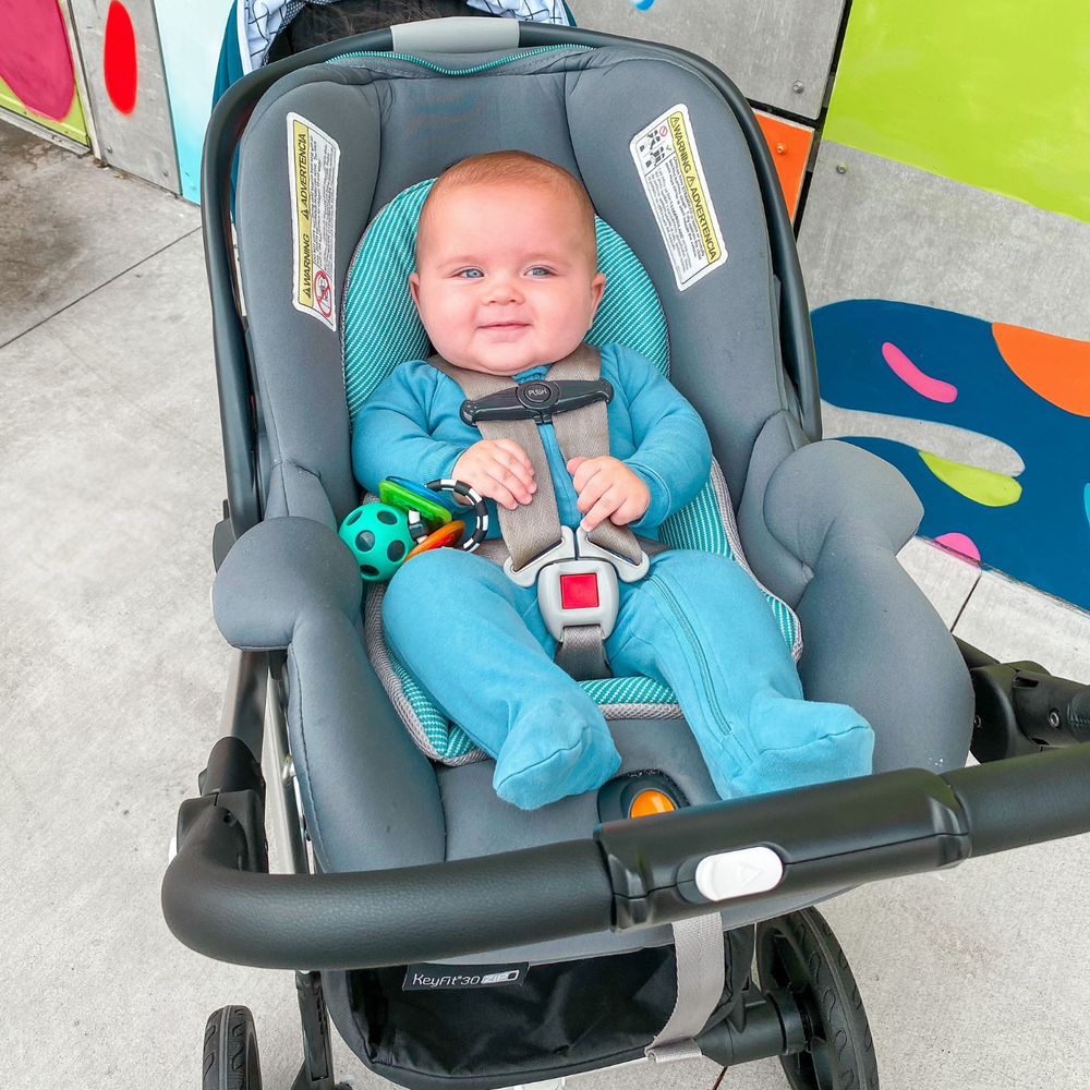 How to stroll safely with an infant